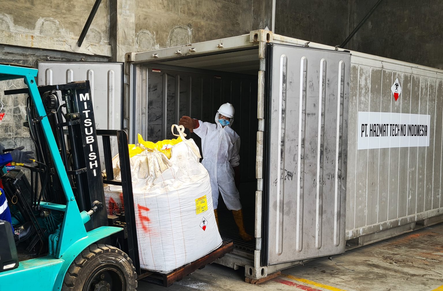 Hazmat Techno Indonesia – Transporter Limbah B3