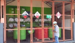 Prosedur Penyimpanan Limbah B3 Bagi Penghasil Limbah B3 – Hazmat Techno ...